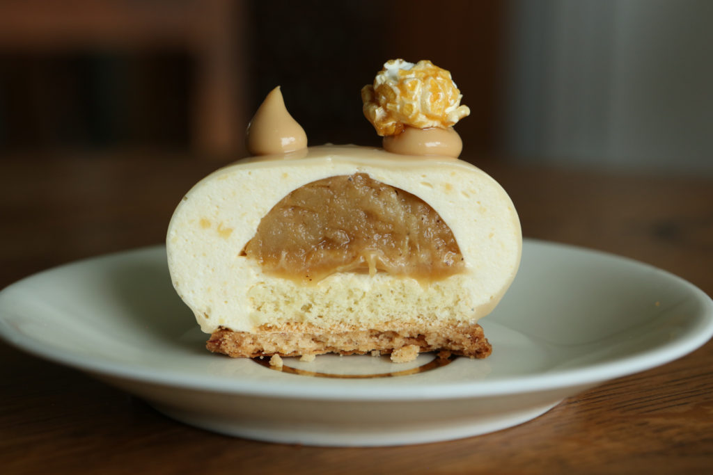 Entremet Pop Corn Caramel et Pommes - Les Assiettes à Dessert